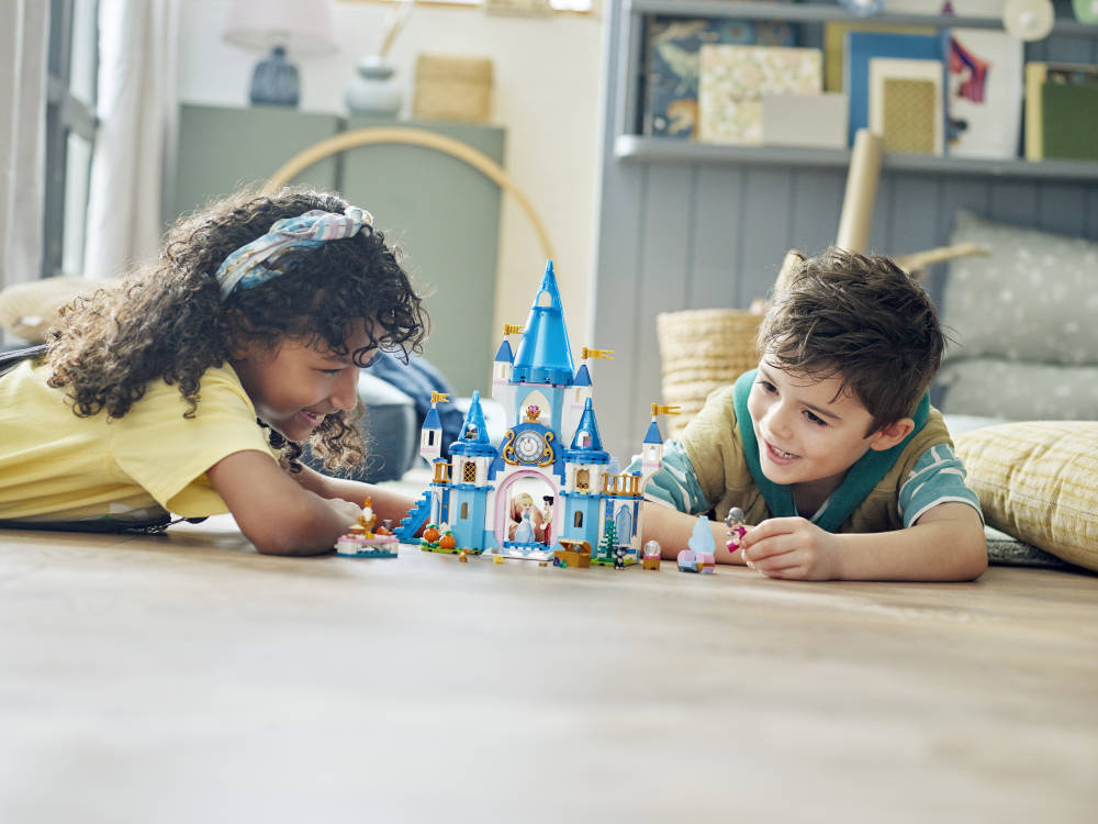 Lego 43206 Disney Zamek Kopciuszka i księcia z bajki | ZABAWKI \ Klocki ...