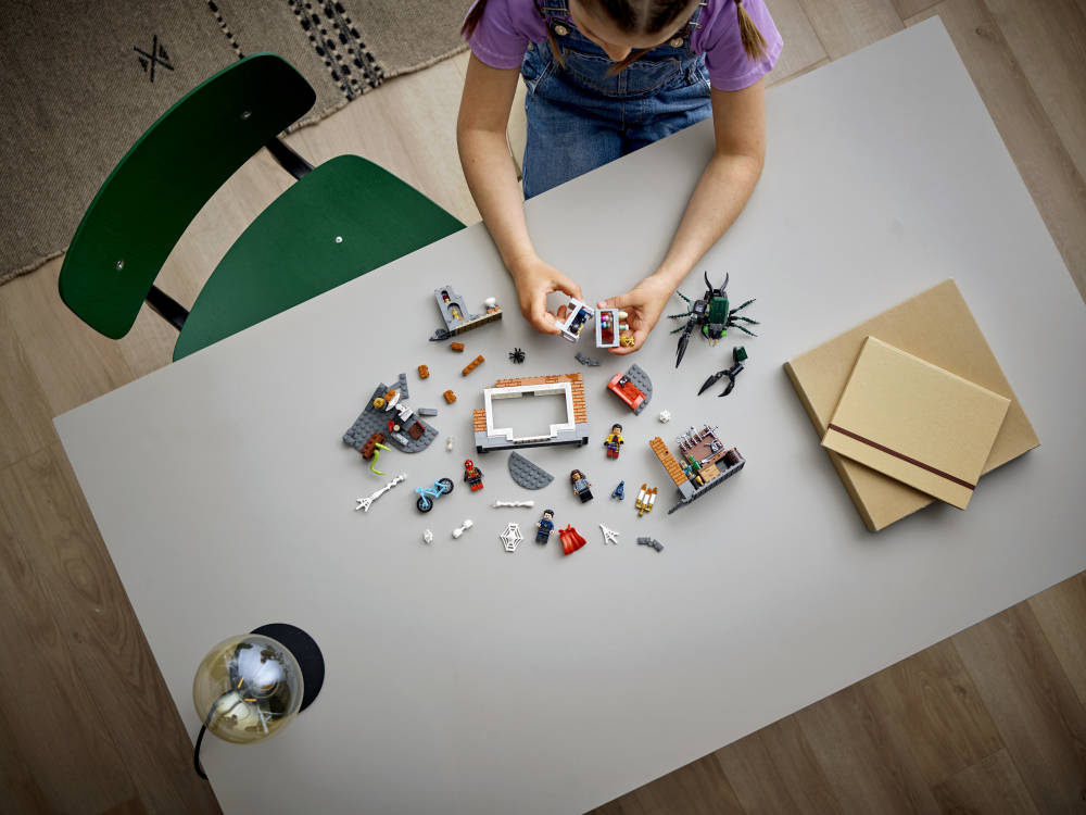 Lego 76185 Spider-Man w warsztacie w Sanctum | ZABAWKI \ Klocki \ Lego ...